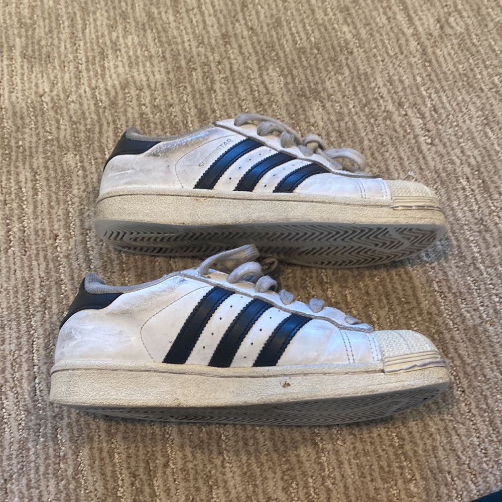 Very Worn Adidas Sneakers - Gem